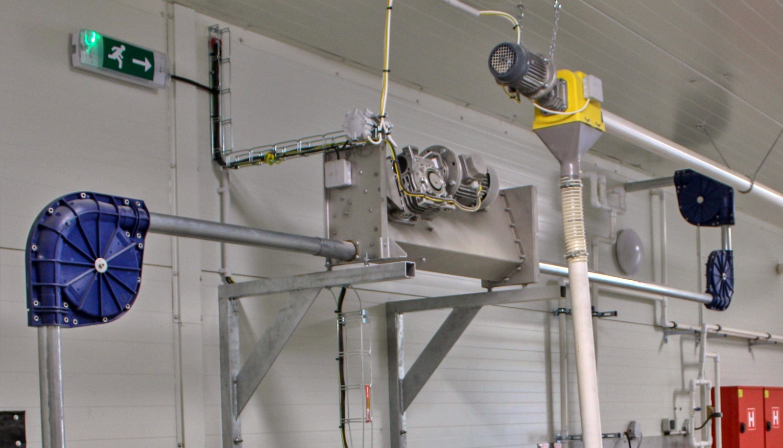 Multiflex compound feed conveyor - Age